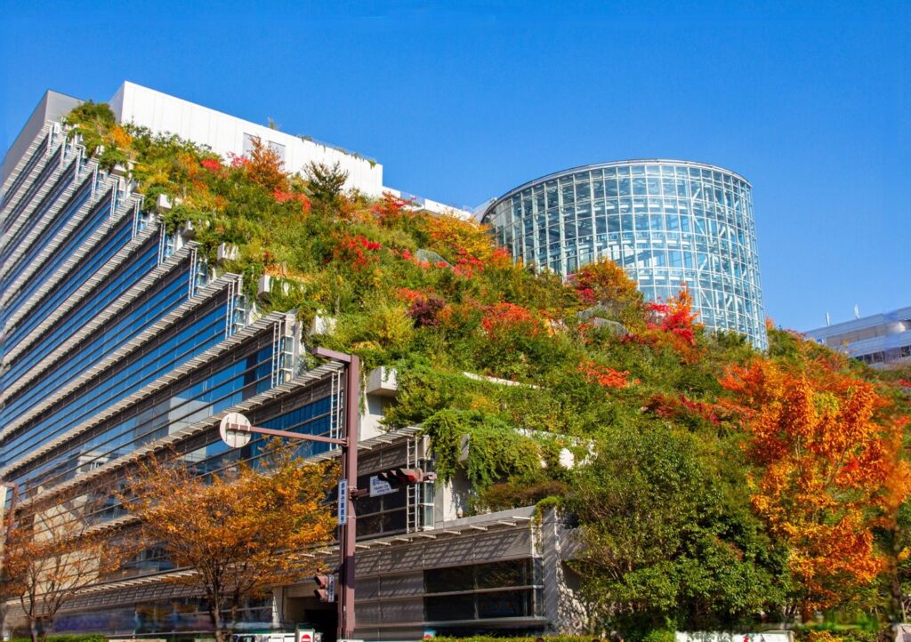 Innovación y Sostenibilidad en Japón: ACROS Fukuoka, el edificio que ...